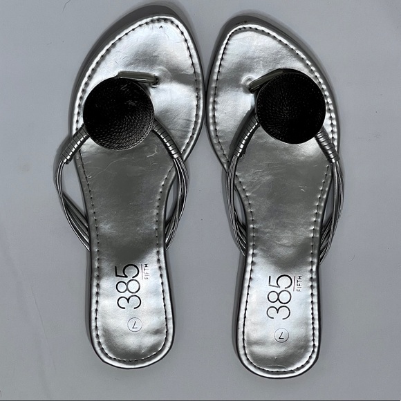 385 Fifth | Shoes | 385 Fifth Silver Braided Metal Medallion Flat Thong ...